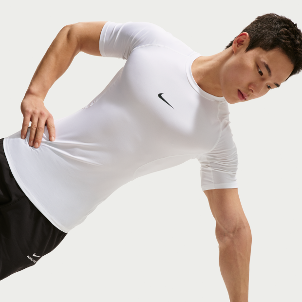Nike Pro Dri-FIT 男子緊身短袖訓練上衣 | Nike香港官方網上商店