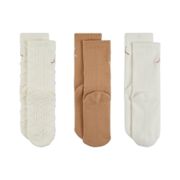 Nike Jordan 大童假日風禮盒裝中筒運動襪（3 對） | Nike香港官方網上商店